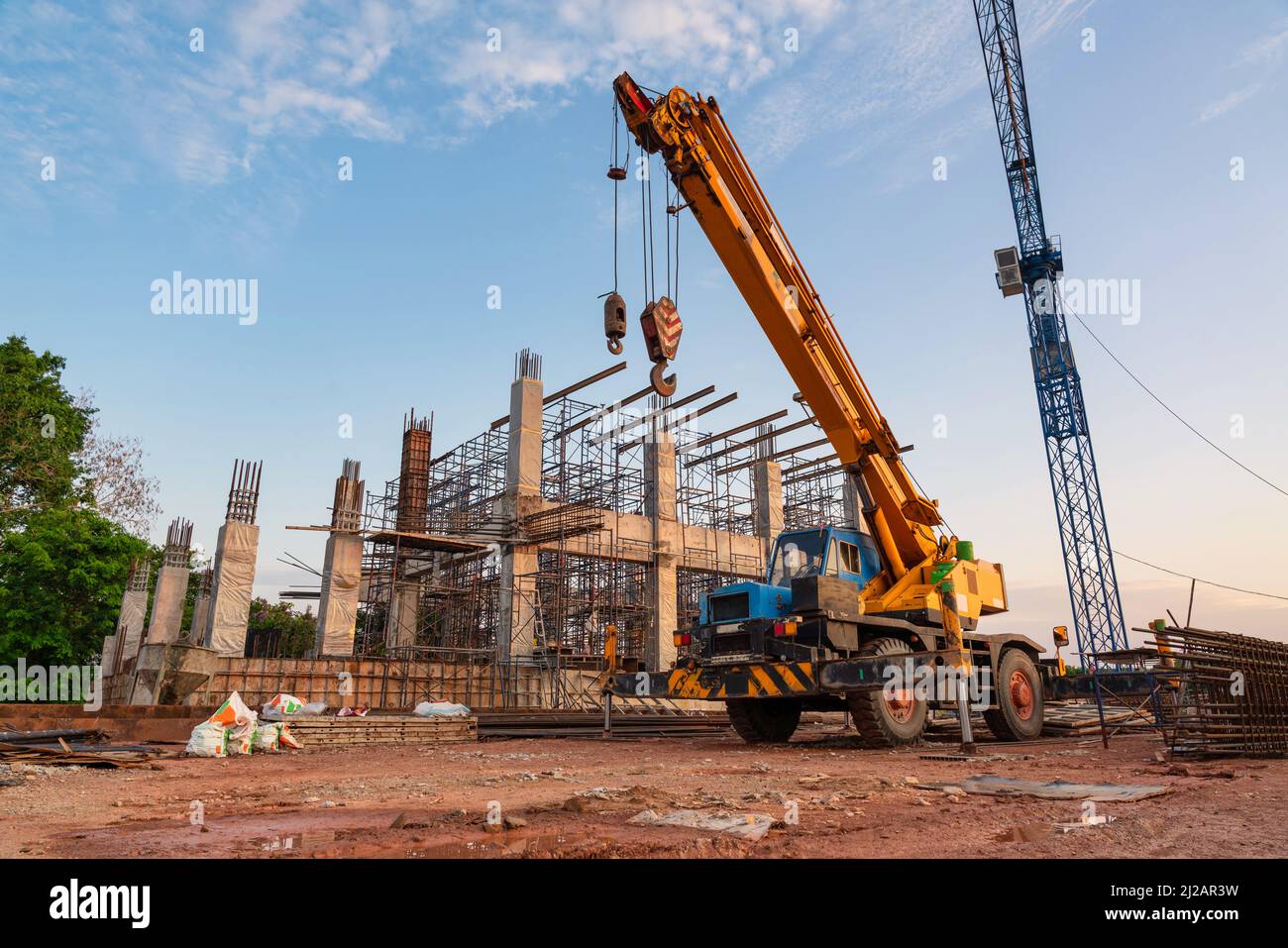 Pouring concrete crane hi-res stock photography and images - Alamy