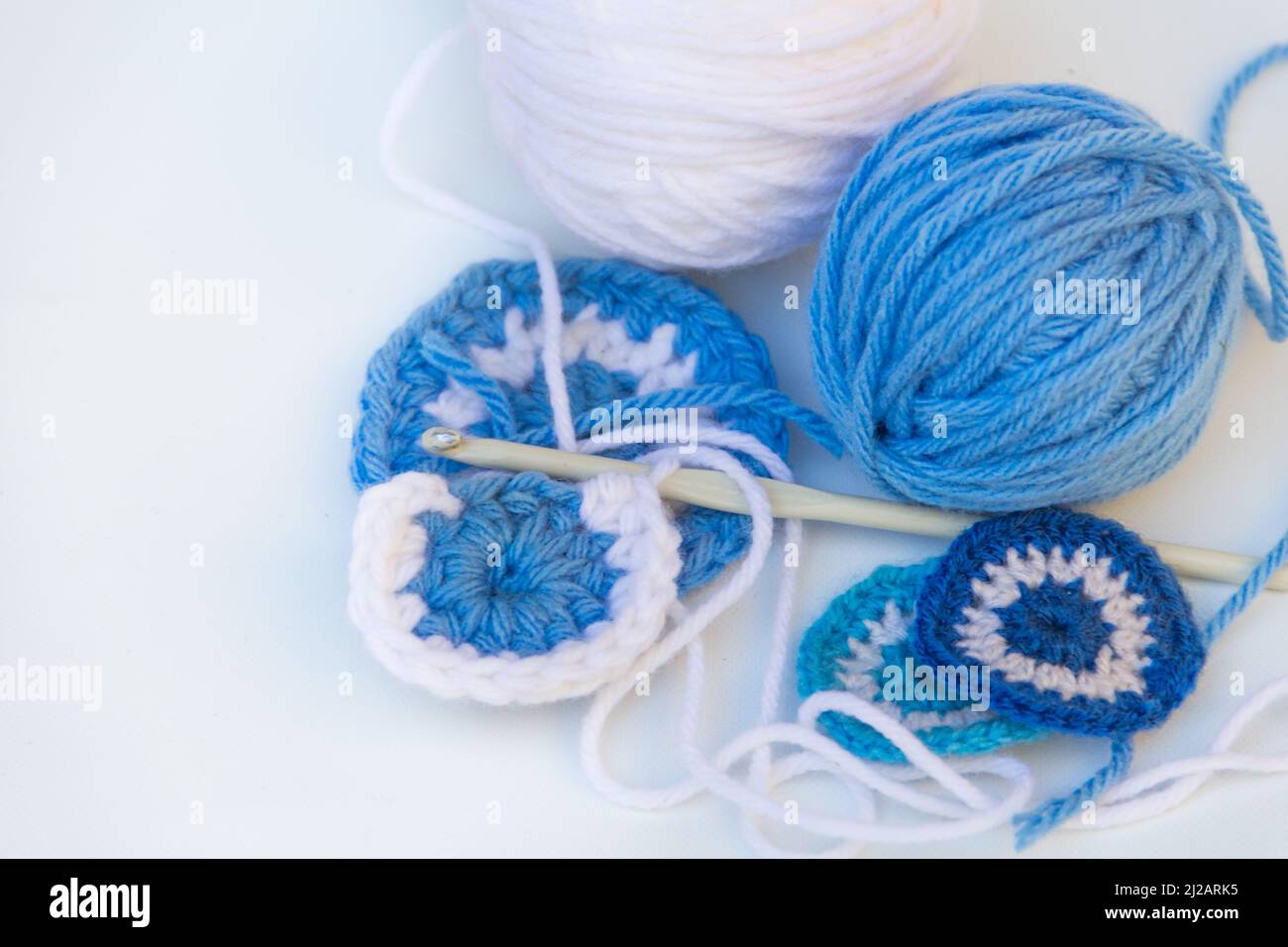 preparation of Argentine cockades with crocheted wool Stock Photo - Alamy