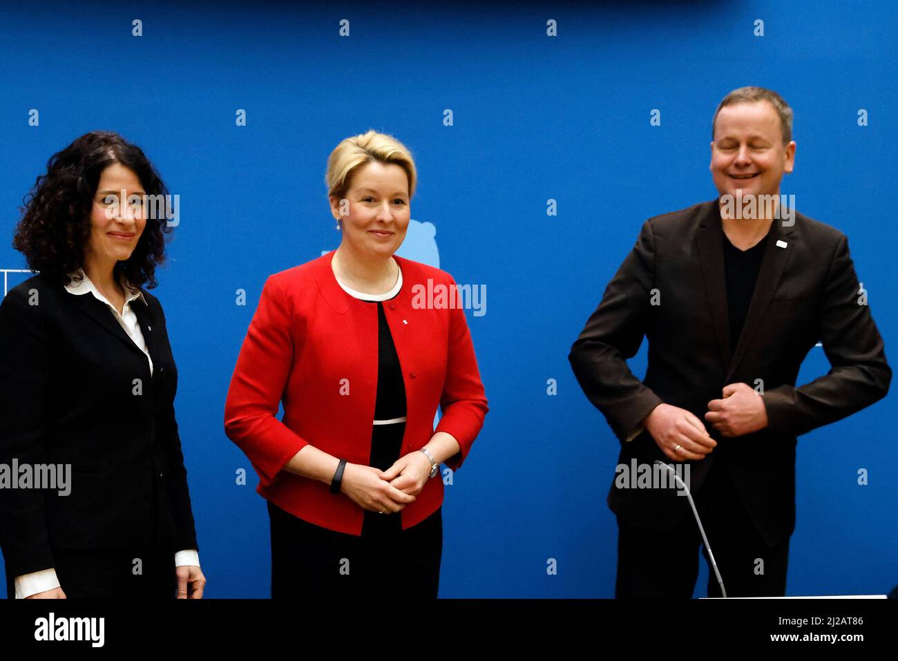 Berlin, Germany. 31st Mar, 2022. Bettina Jarasch (l-r, Bündnis 90/Die ...