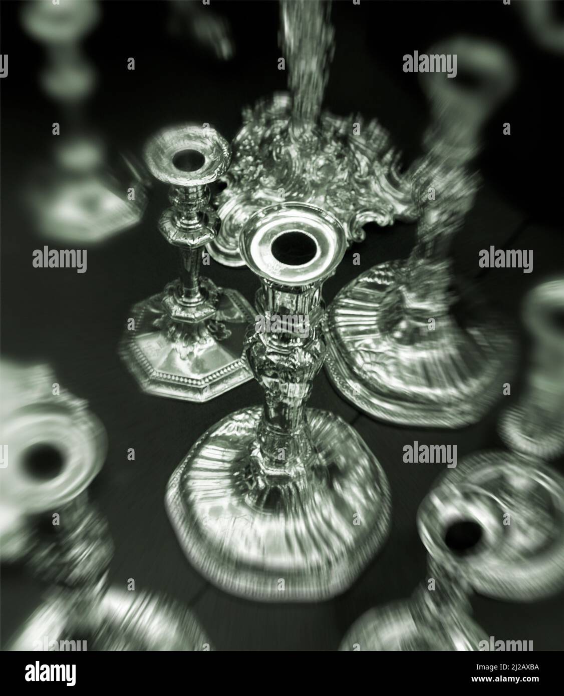 Candlesticks no one hi-res stock photography and images - Alamy