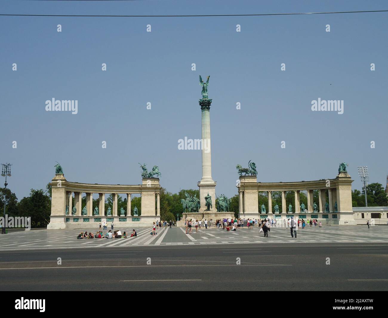 Heroes' Square budapest Stock Photo - Alamy