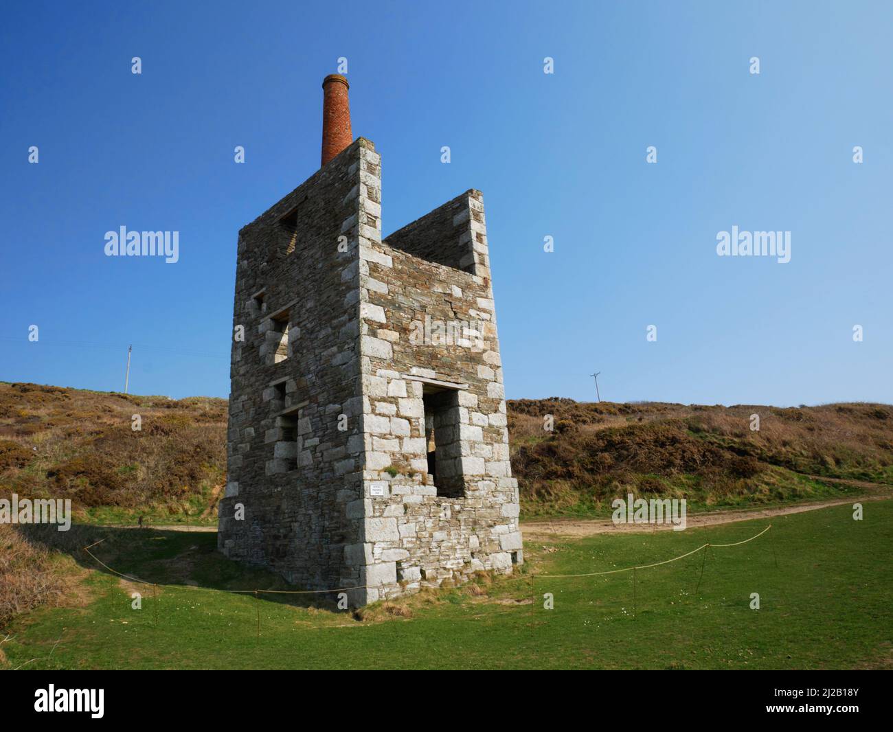The ruins of the engine house at Wheal Prosper copper mine near Rinsey ...