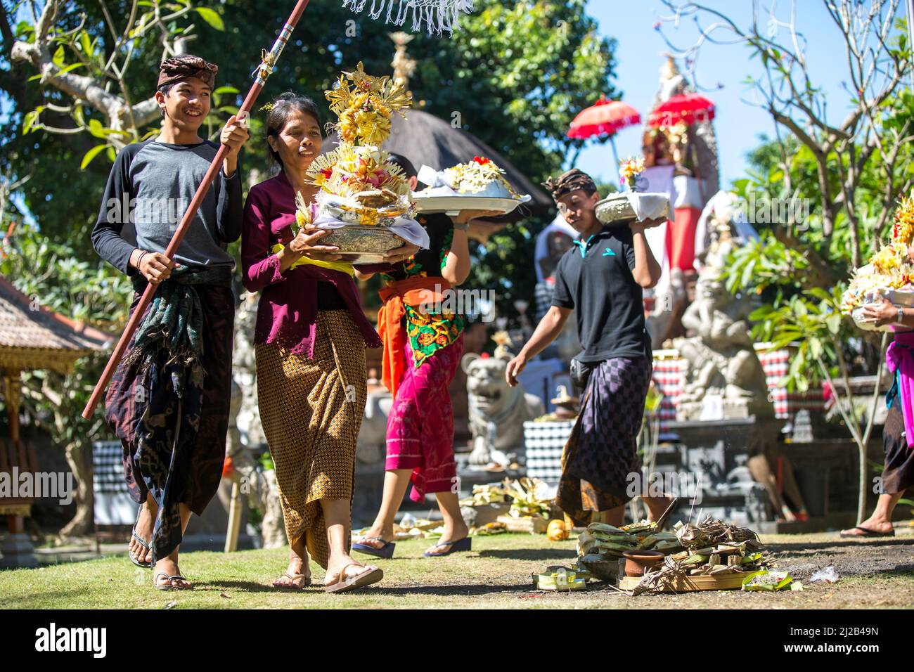 Flames cremation ceremony bali hi-res stock photography and images - Alamy