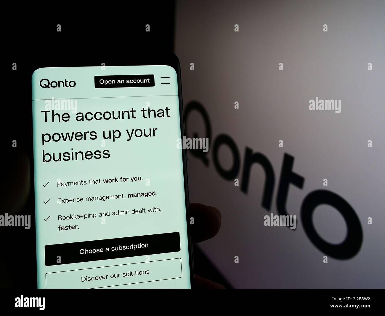 Neobank logo hi-res stock photography and images - Alamy