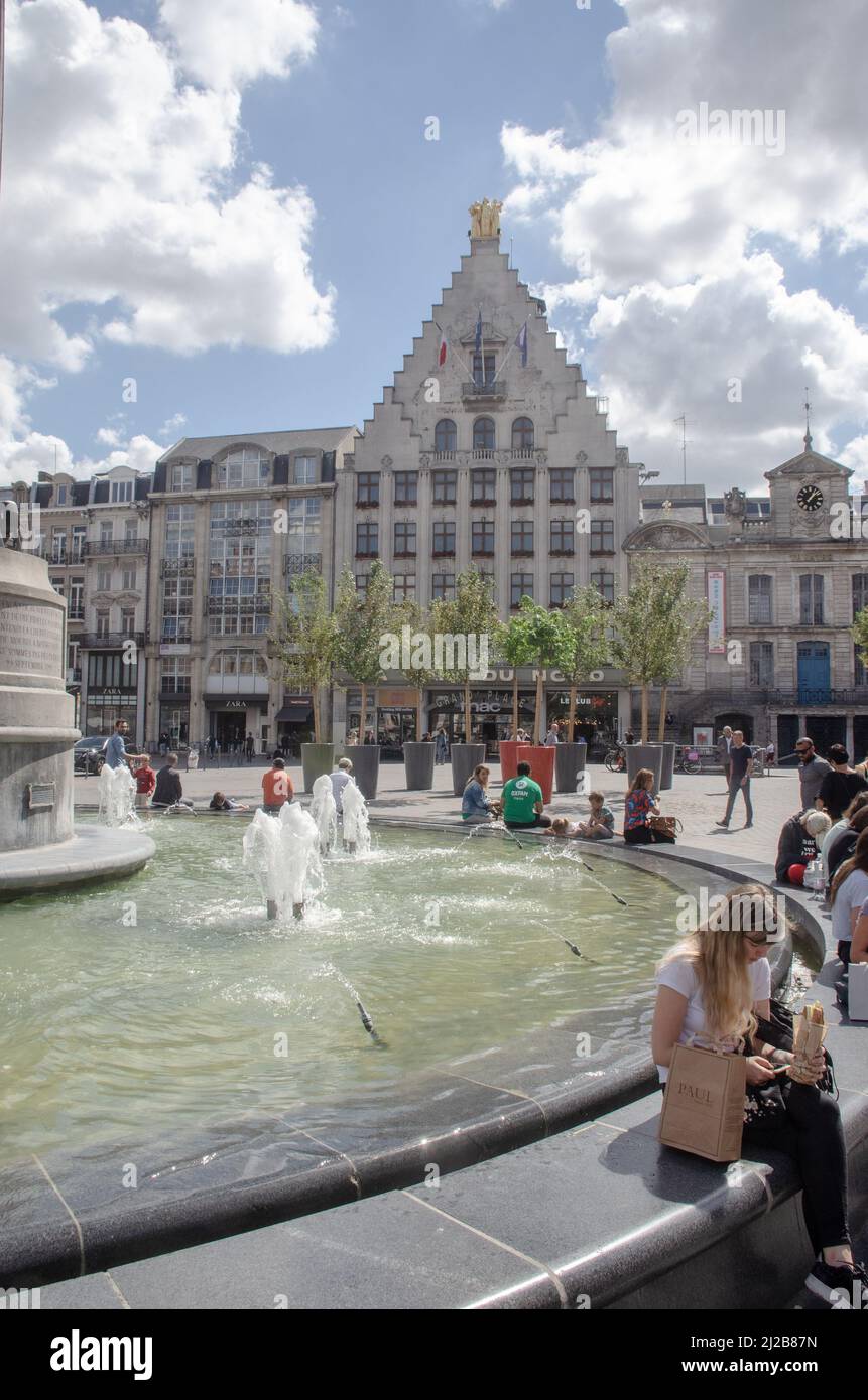 Lille August 2018: The historic downtown of Lille Stock Photo - Alamy