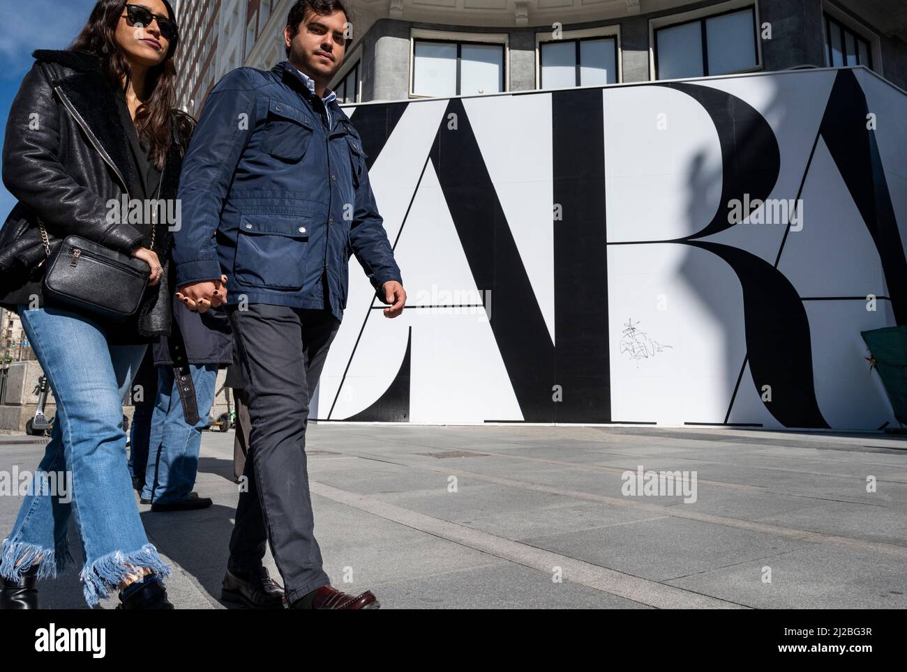 Fix logos hi-res stock photography and images - Alamy