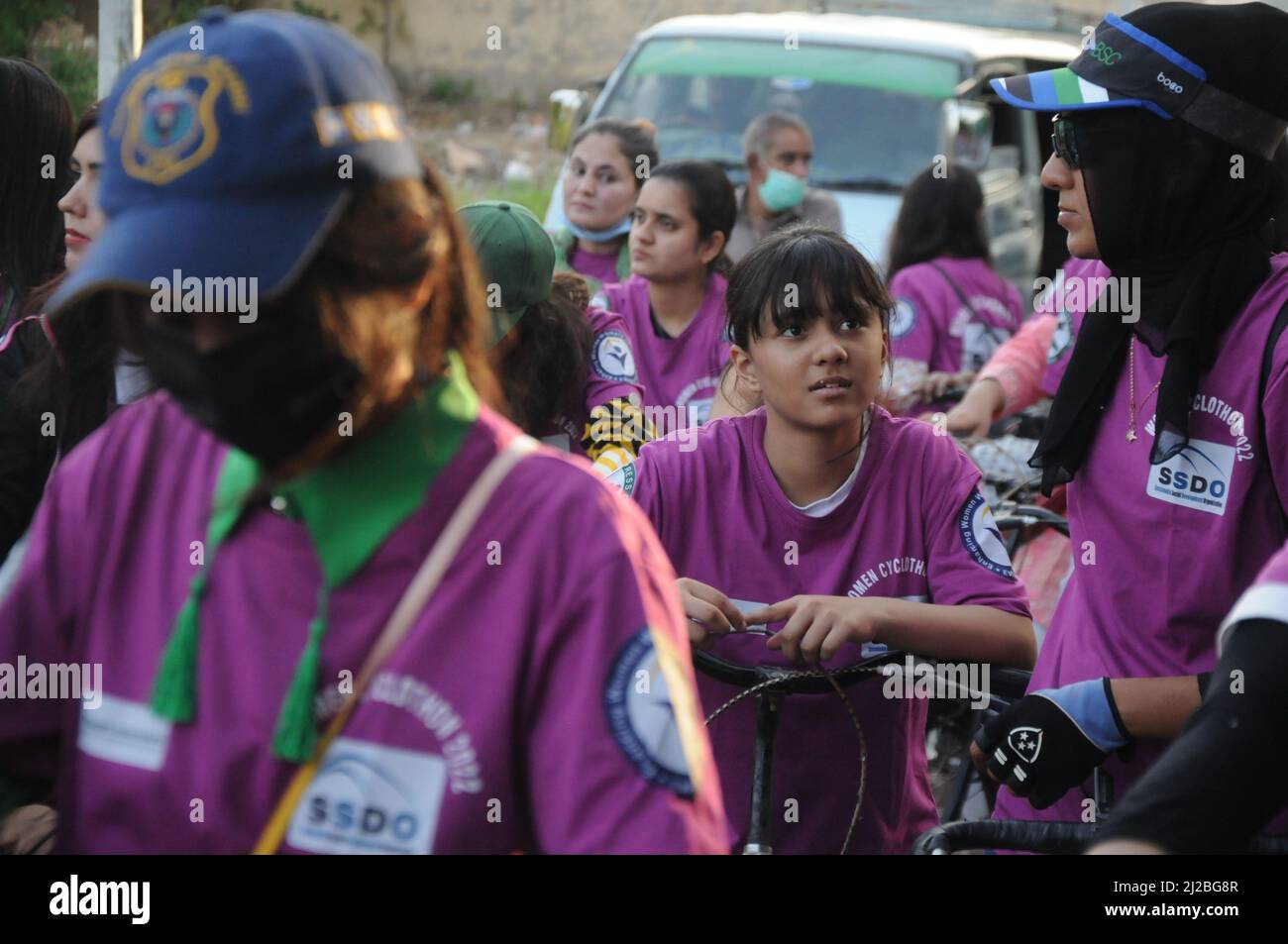 Womens cyclethon 2022 hi-res stock photography and images - Alamy