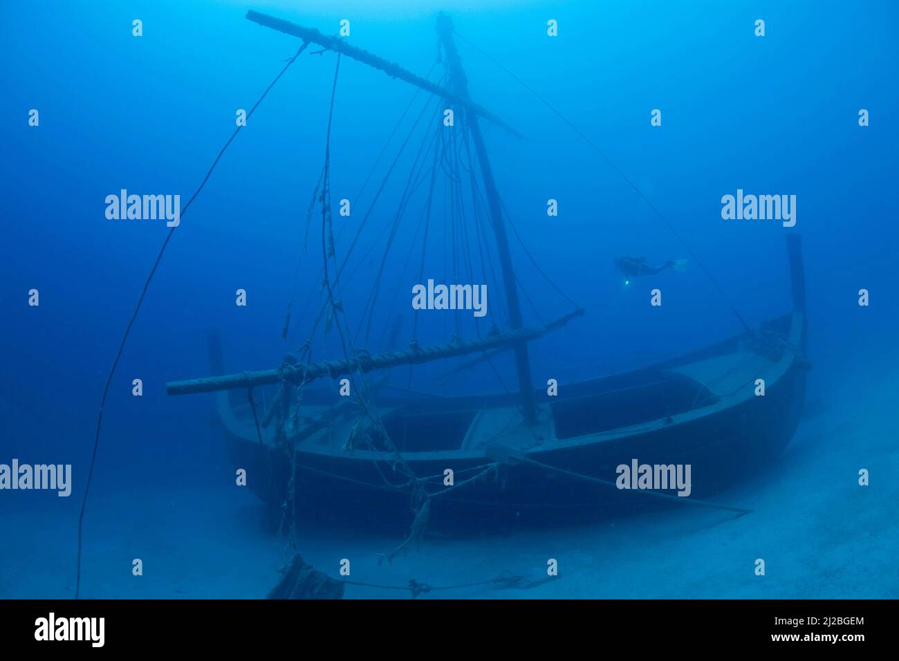 Uluburun Shipwreck, a late Bronze Age shipwreck dated to the late 14th ...