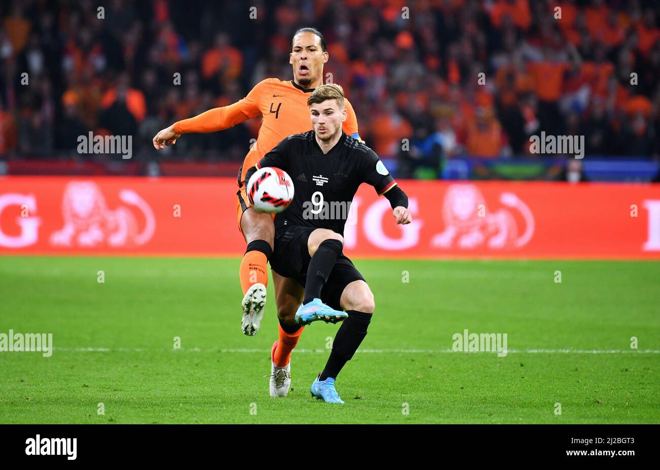 Soccer virgil van dijk hi-res stock photography and images - Alamy