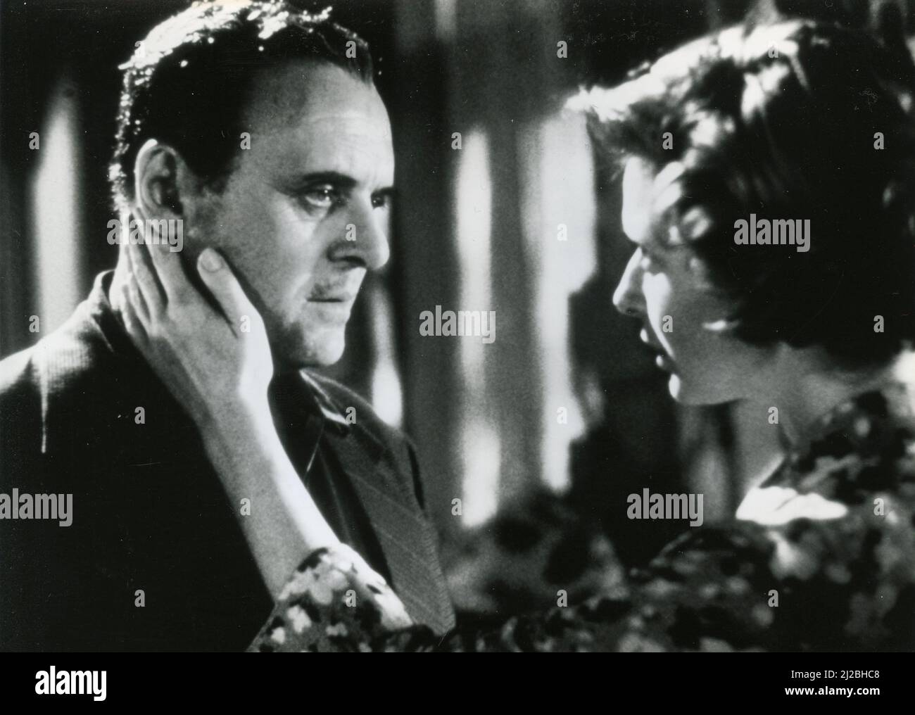 Anthony hopkins isabella rossellini innocent hi-res stock photography ...