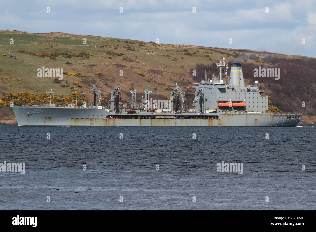 USNS Patuxent (T-AO-201), a Henry J. Kaiser-class replenishment oiler ...