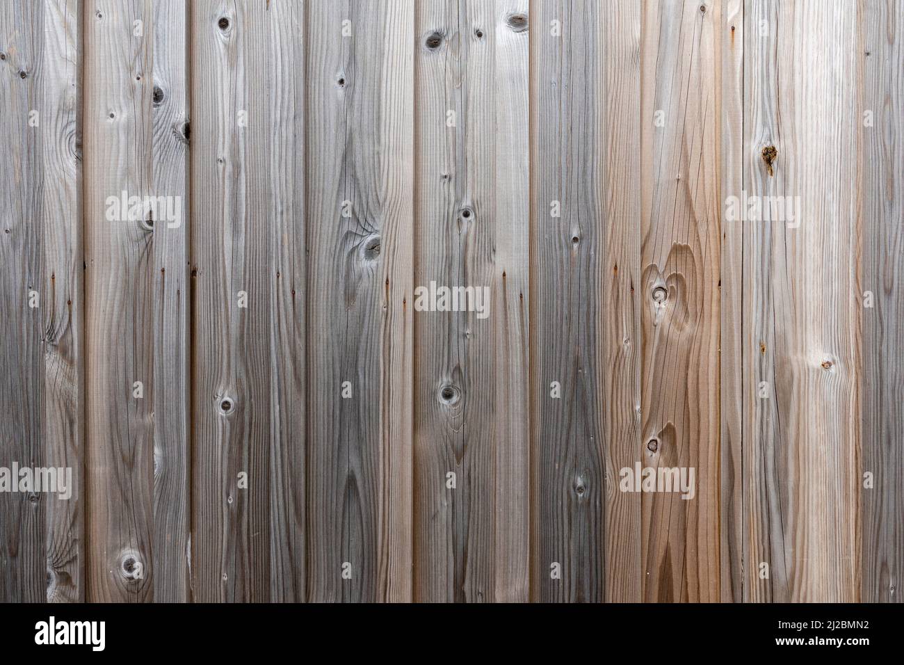 Vertical bar fencing hi-res stock photography and images - Alamy