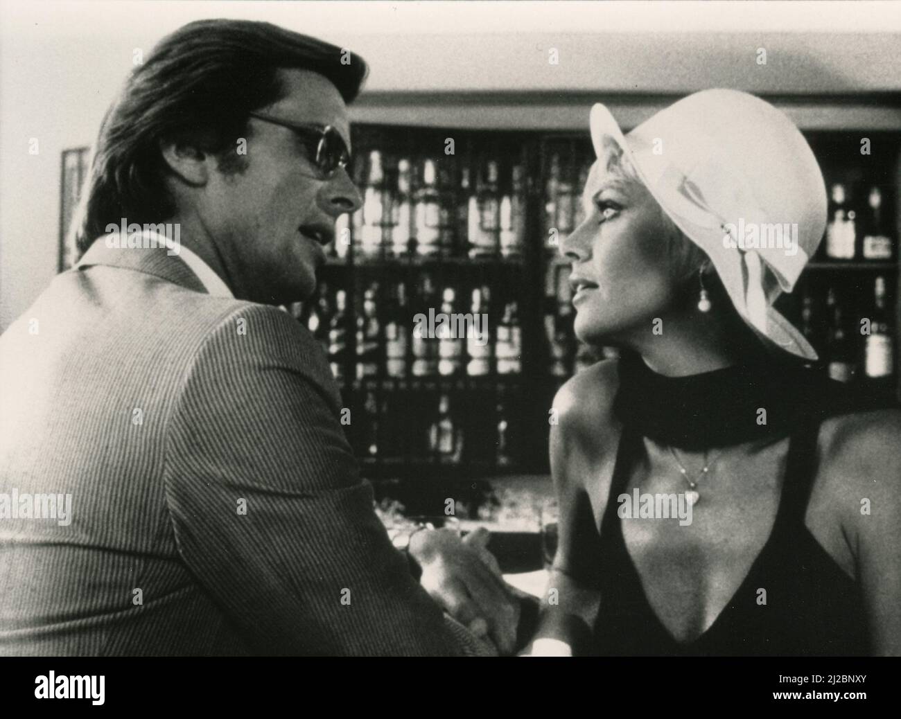 Ian ogilvy hi-res stock photography and images - Alamy