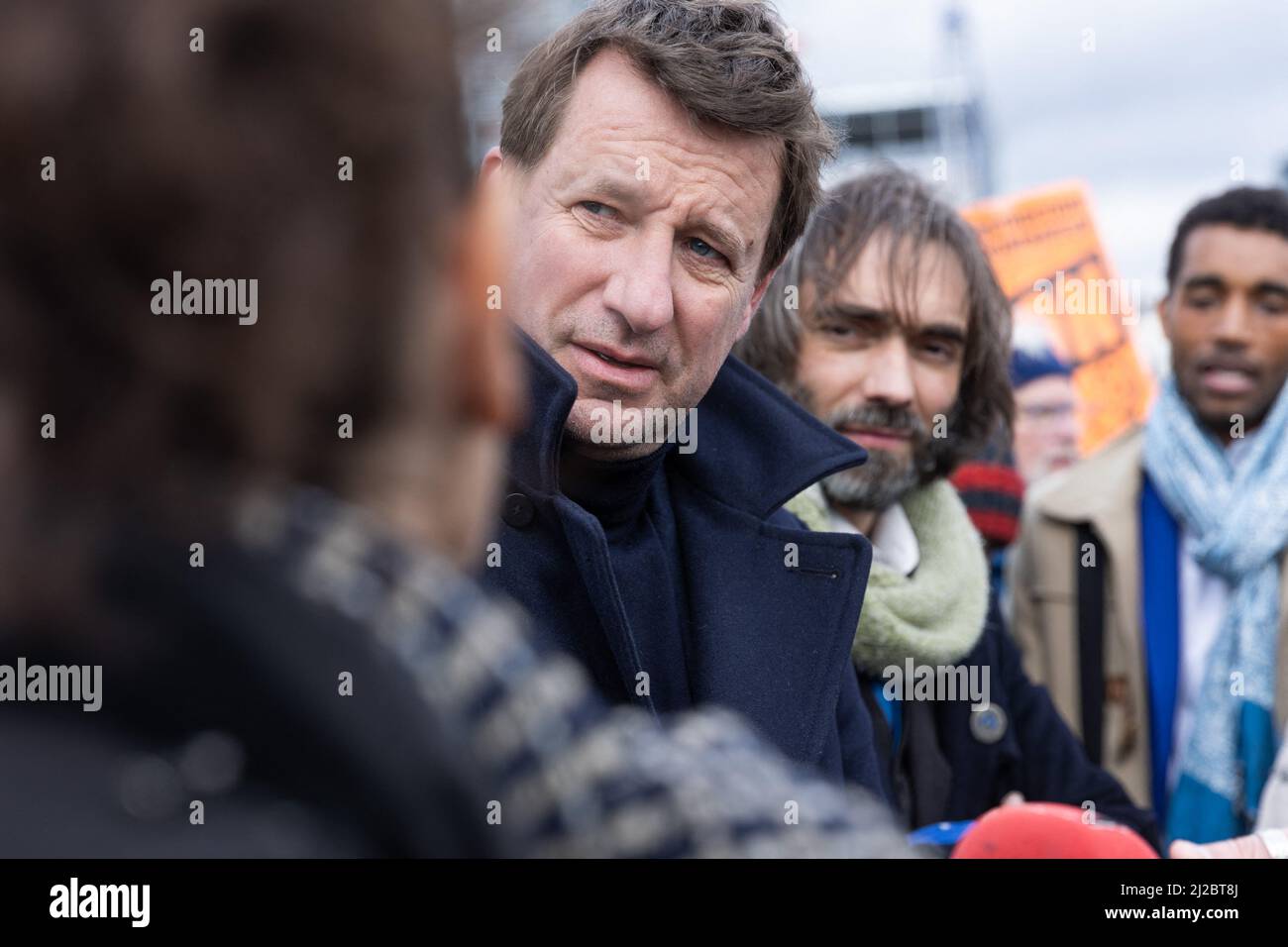 Yannick Jadot and Cedric Villani in front of SYCTOM - Syndicate for the ...