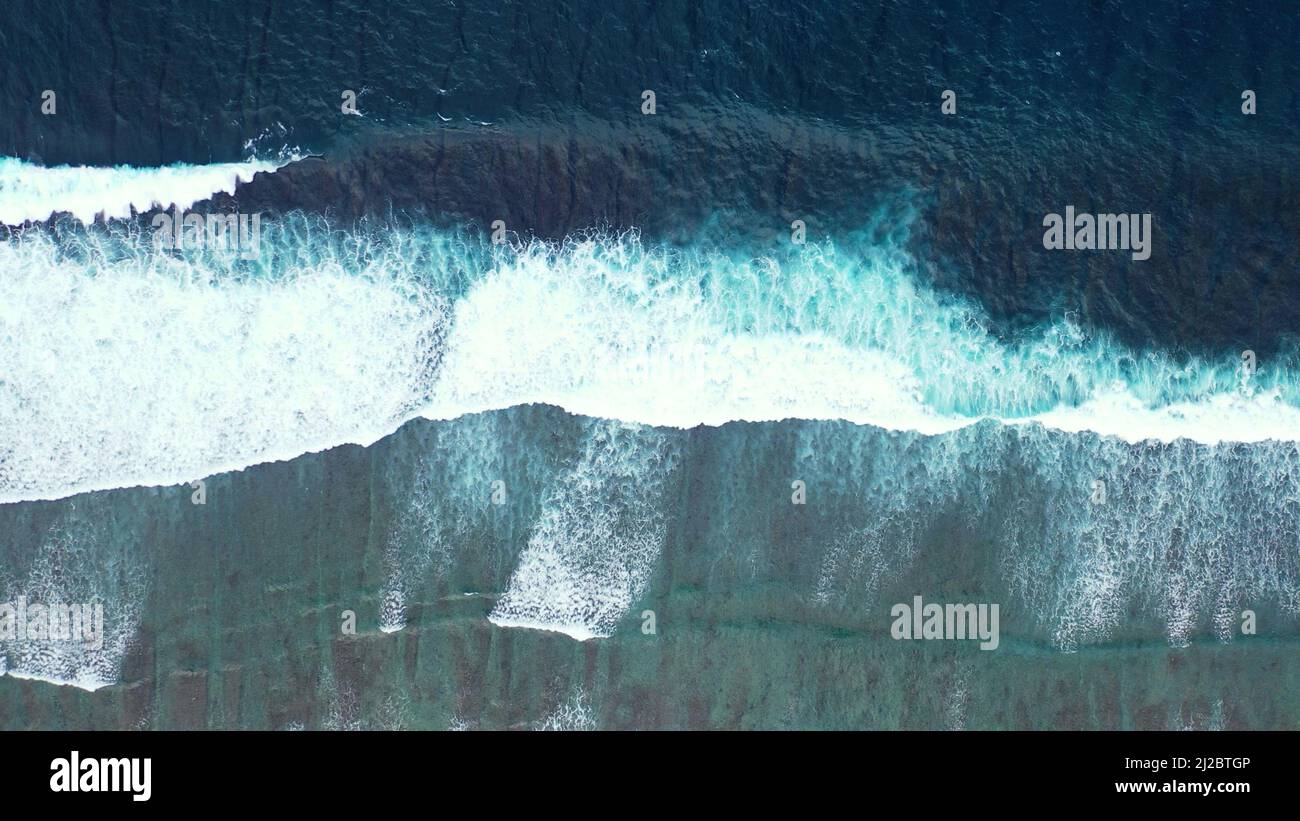 Top view shot tropical hi-res stock photography and images - Alamy