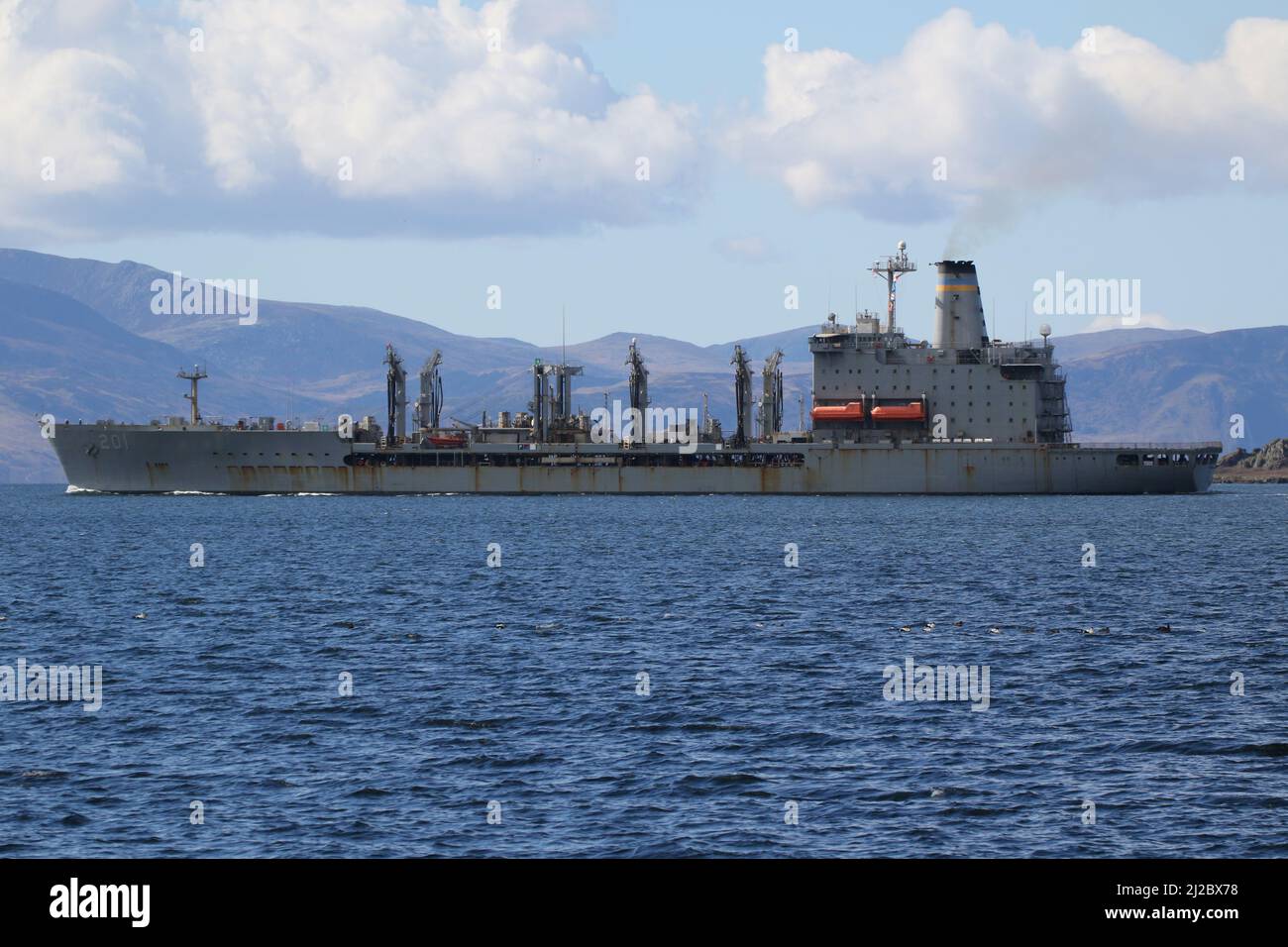 USNS Patuxent (T-AO-201), a Henry J. Kaiser-class replenishment oiler ...