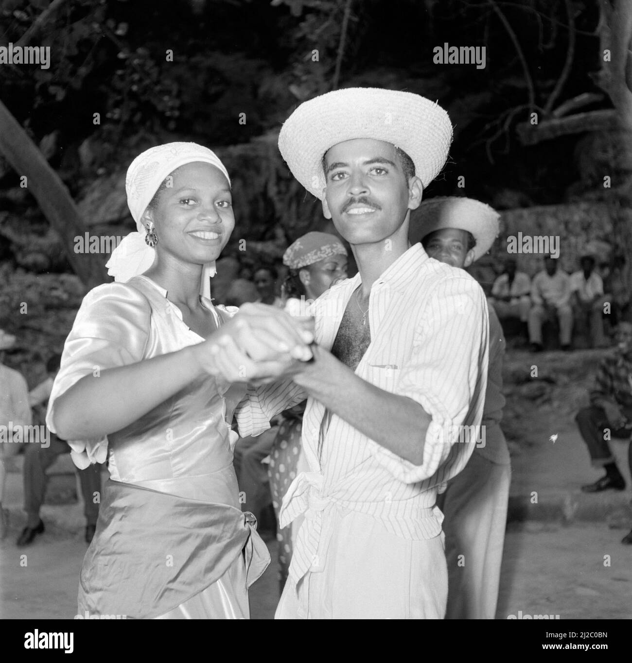 Dancers at a party ca: October 1, 1955 Stock Photo - Alamy
