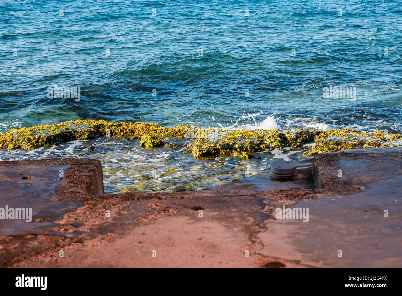 The Caribbean Sea at the shore of Willemstad, Curacao Stock Photo - Alamy