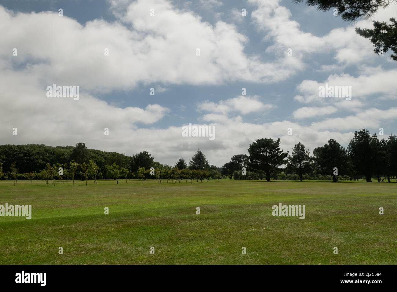 Classic landscape hi-res stock photography and images - Alamy