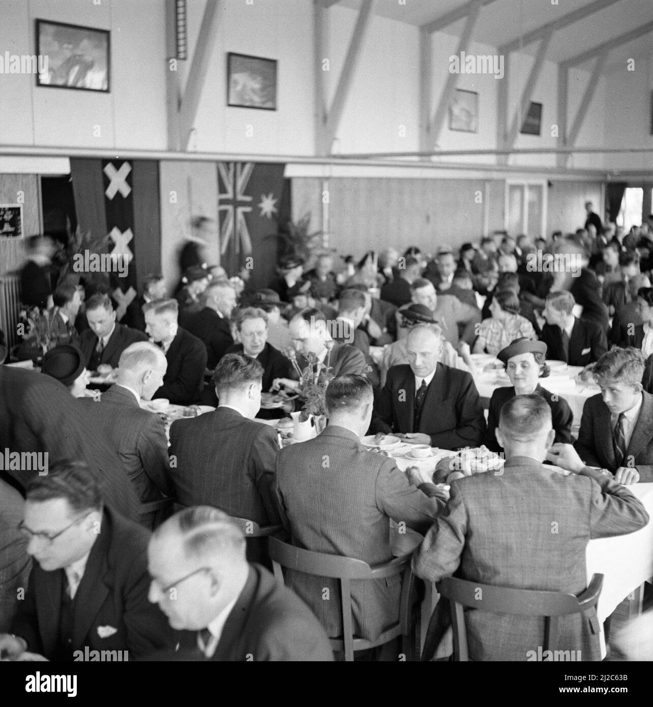 Klm staff Black and White Stock Photos & Images - Alamy