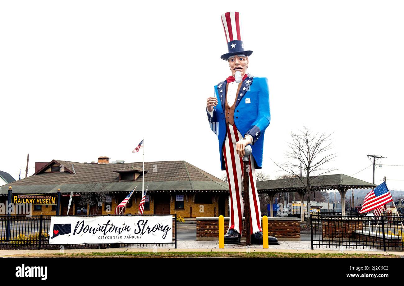 March 31, 2022 - Danbury, Connecticut, USA - The world's tallest Uncle ...