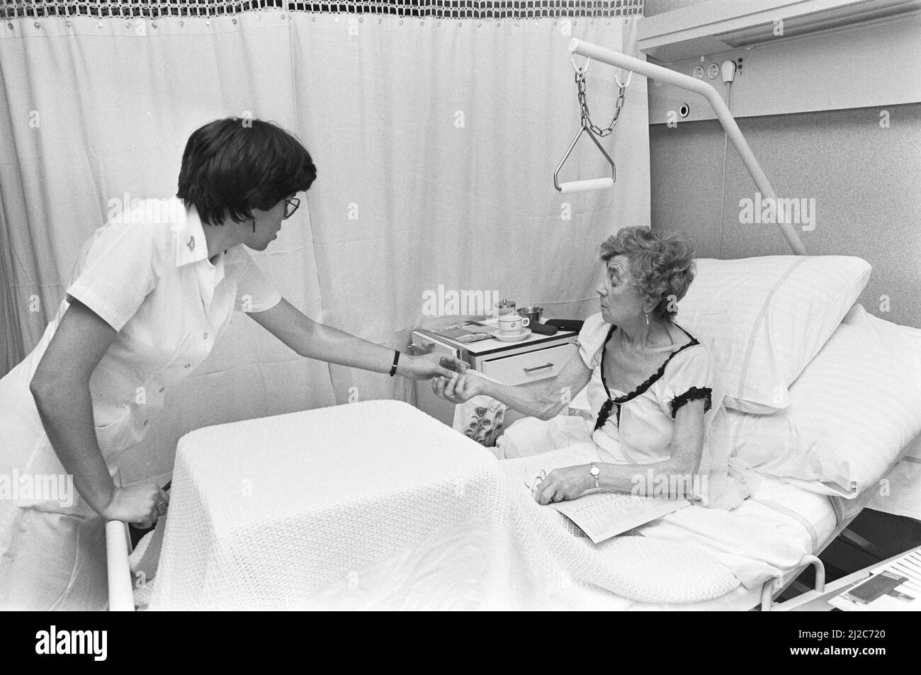 1970s hospital room Black and White Stock Photos & Images - Alamy