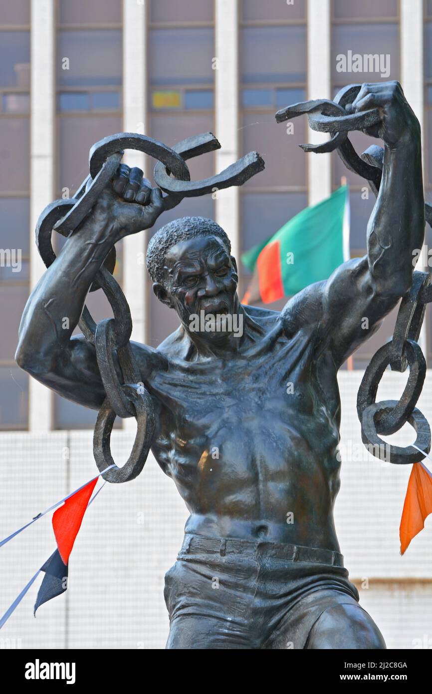 The Zambian Freedom statue in front of the government offices in ...