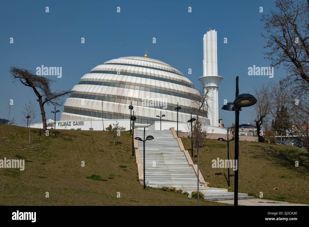 Modern Mosque in Istanbul, Turkey Stock Photo - Alamy