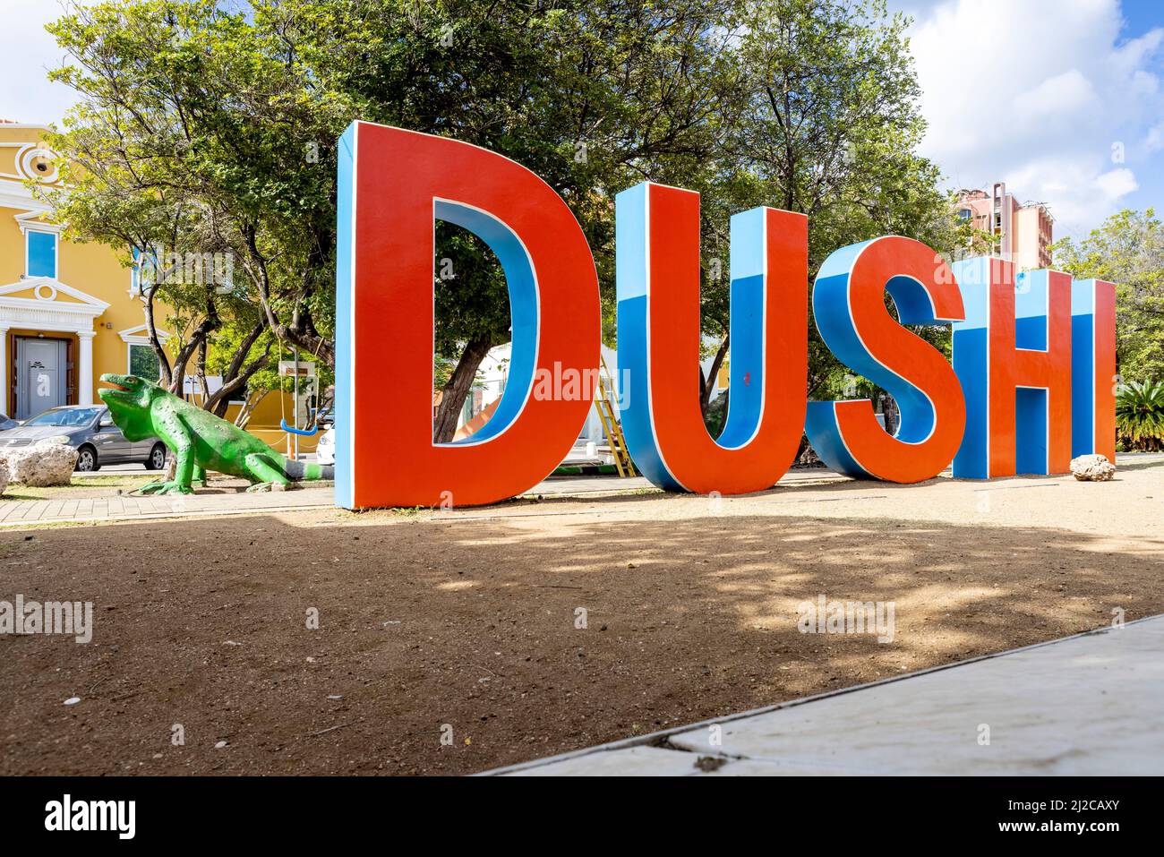DUSHI written in big red and blue letters in the city center of ...
