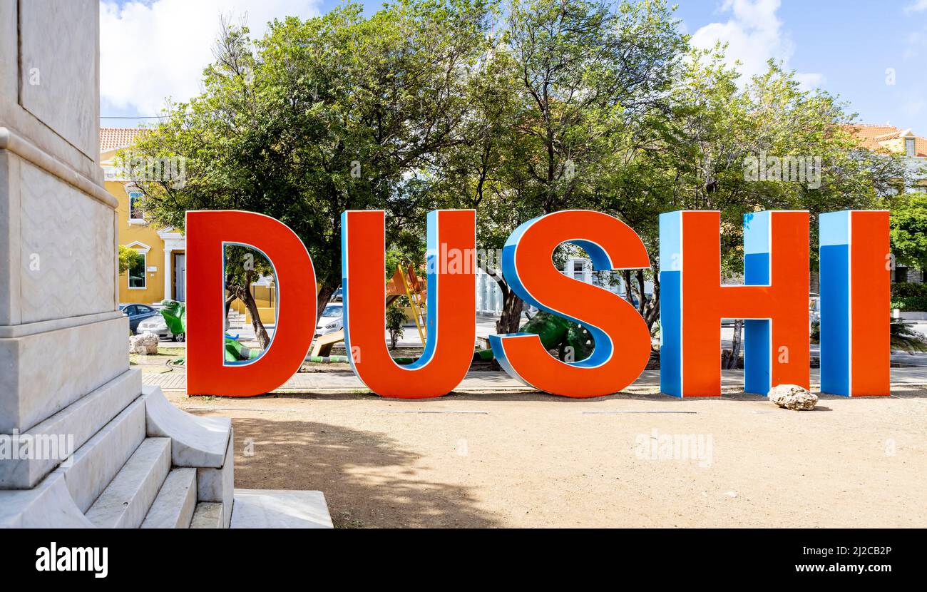 DUSHI written in big red and blue letters in the city center of ...