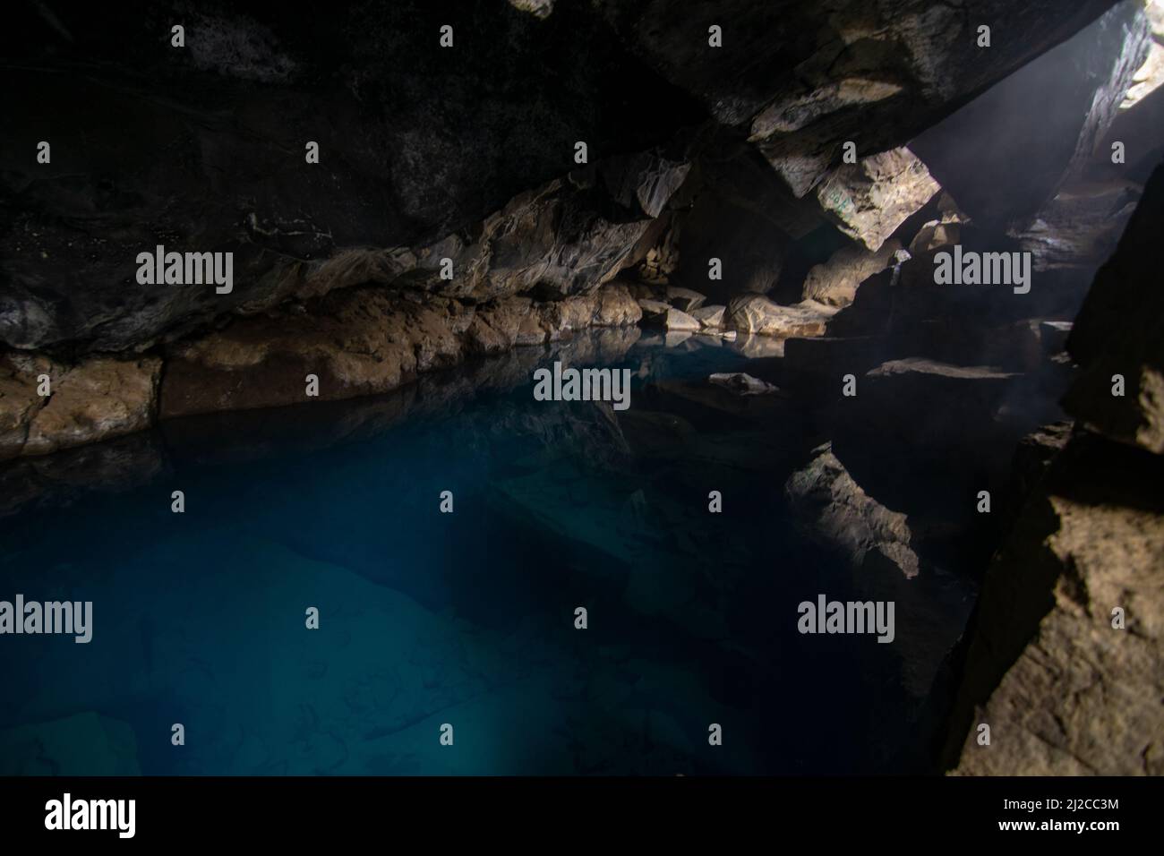Lava tube cave hi-res stock photography and images - Alamy