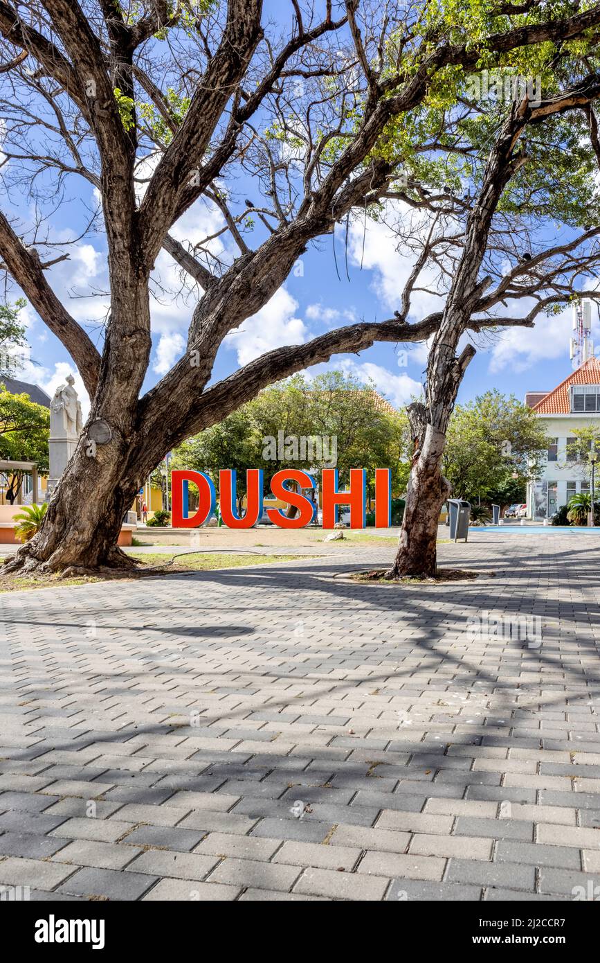 DUSHI written in big red and blue letters in the city center of ...