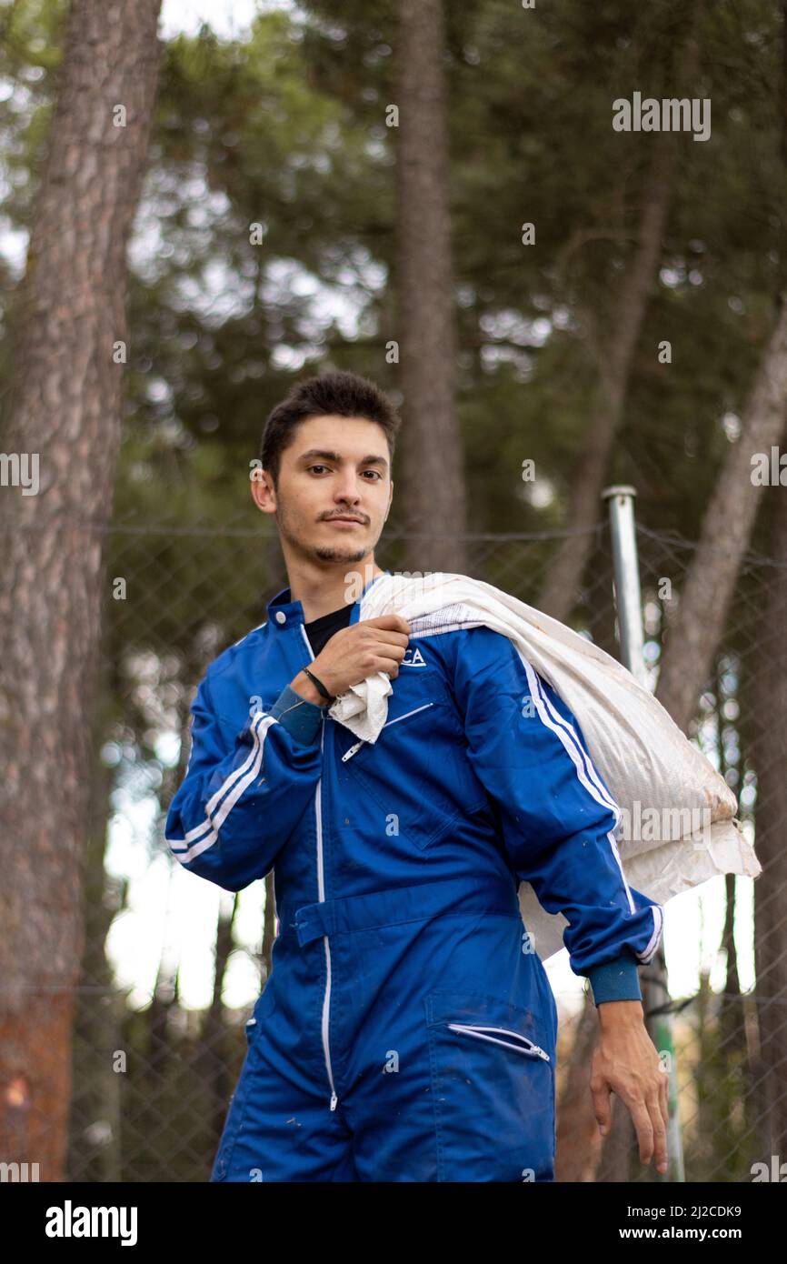 Man carrying sack on shoulder hi-res stock photography and images - Alamy