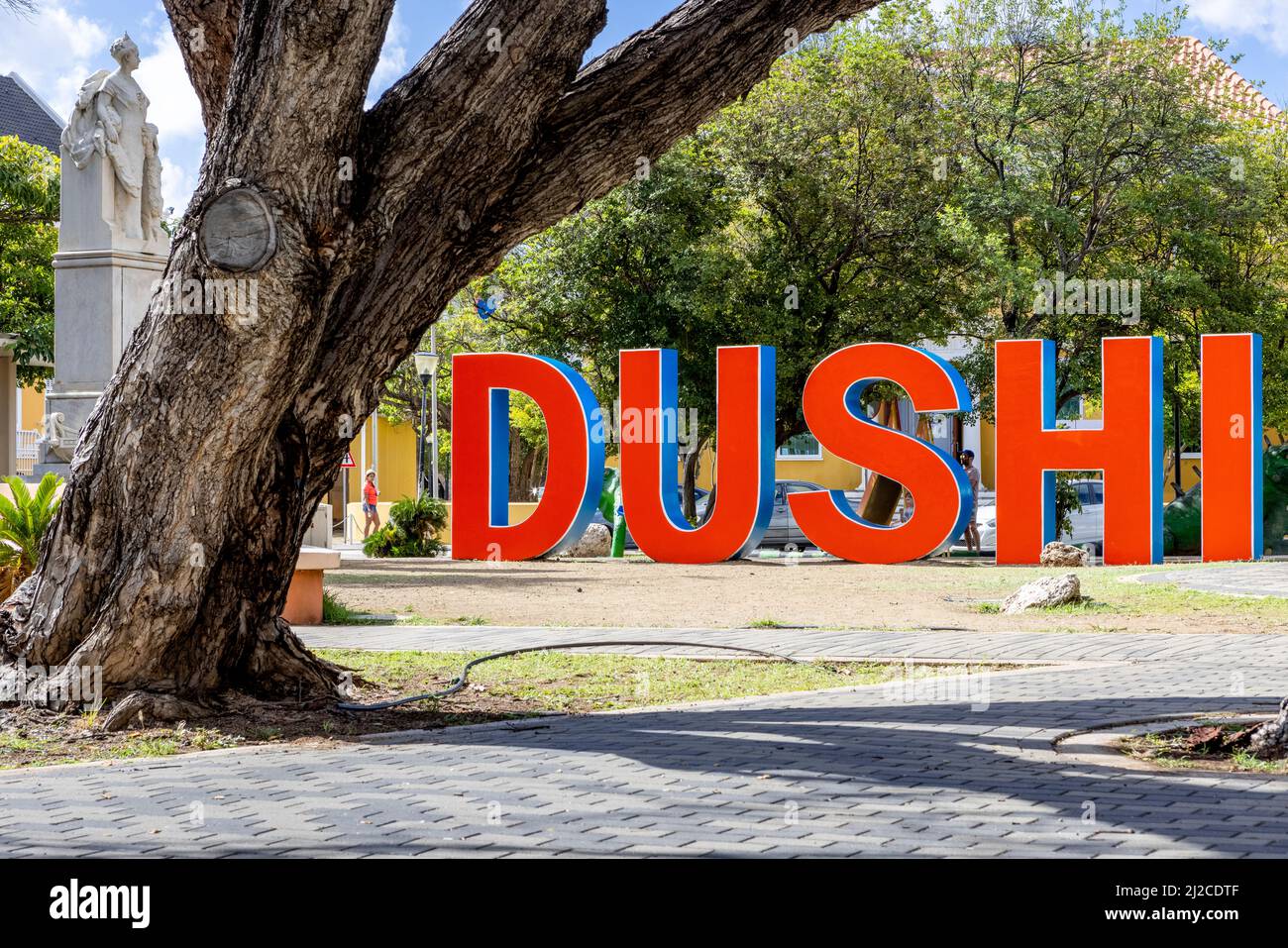 DUSHI written in big red and blue letters in the city center of ...
