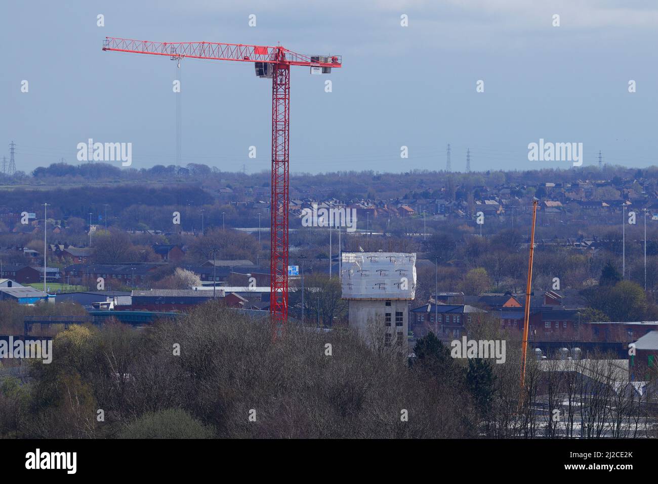 Springwell gardens tower crane hi-res stock photography and images - Alamy