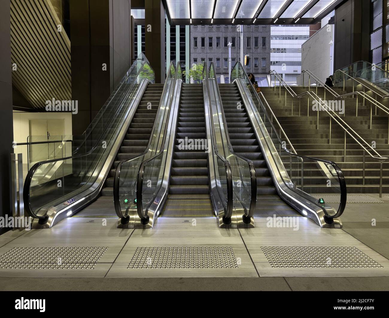 The escalator at Wynyard station, Sydney NSW, Australia Stock Photo - Alamy
