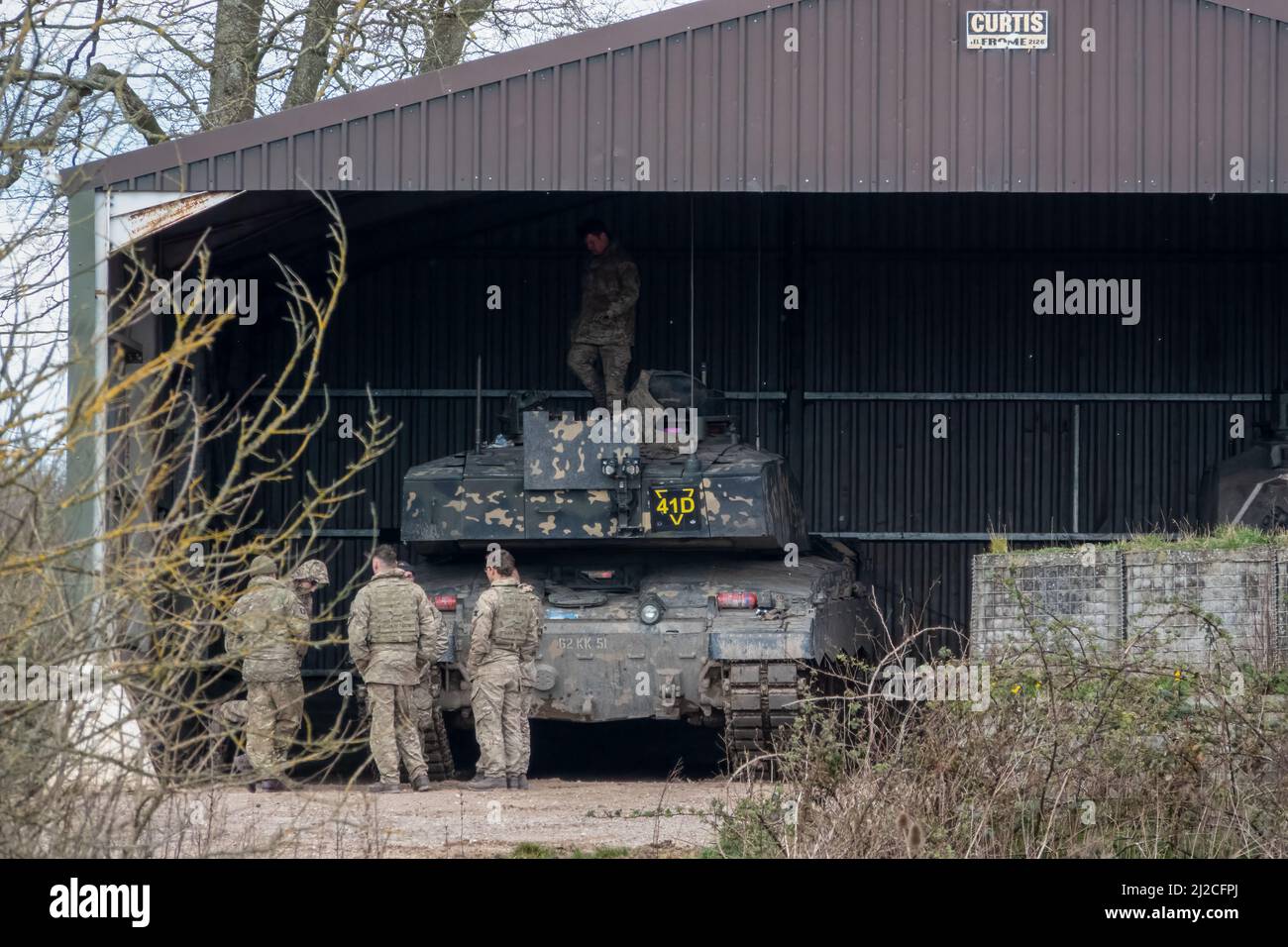 Camouflage hidden tank hi-res stock photography and images - Alamy