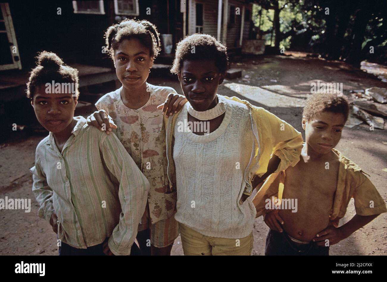 Kids 1972 hi-res stock photography and images - Alamy