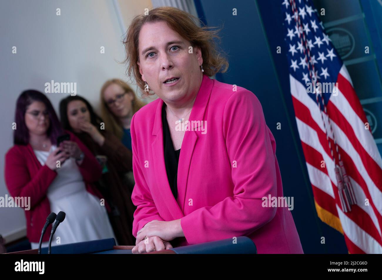 'Jeopardy!' champ Amy Schneider speaks to the media at The White House ...