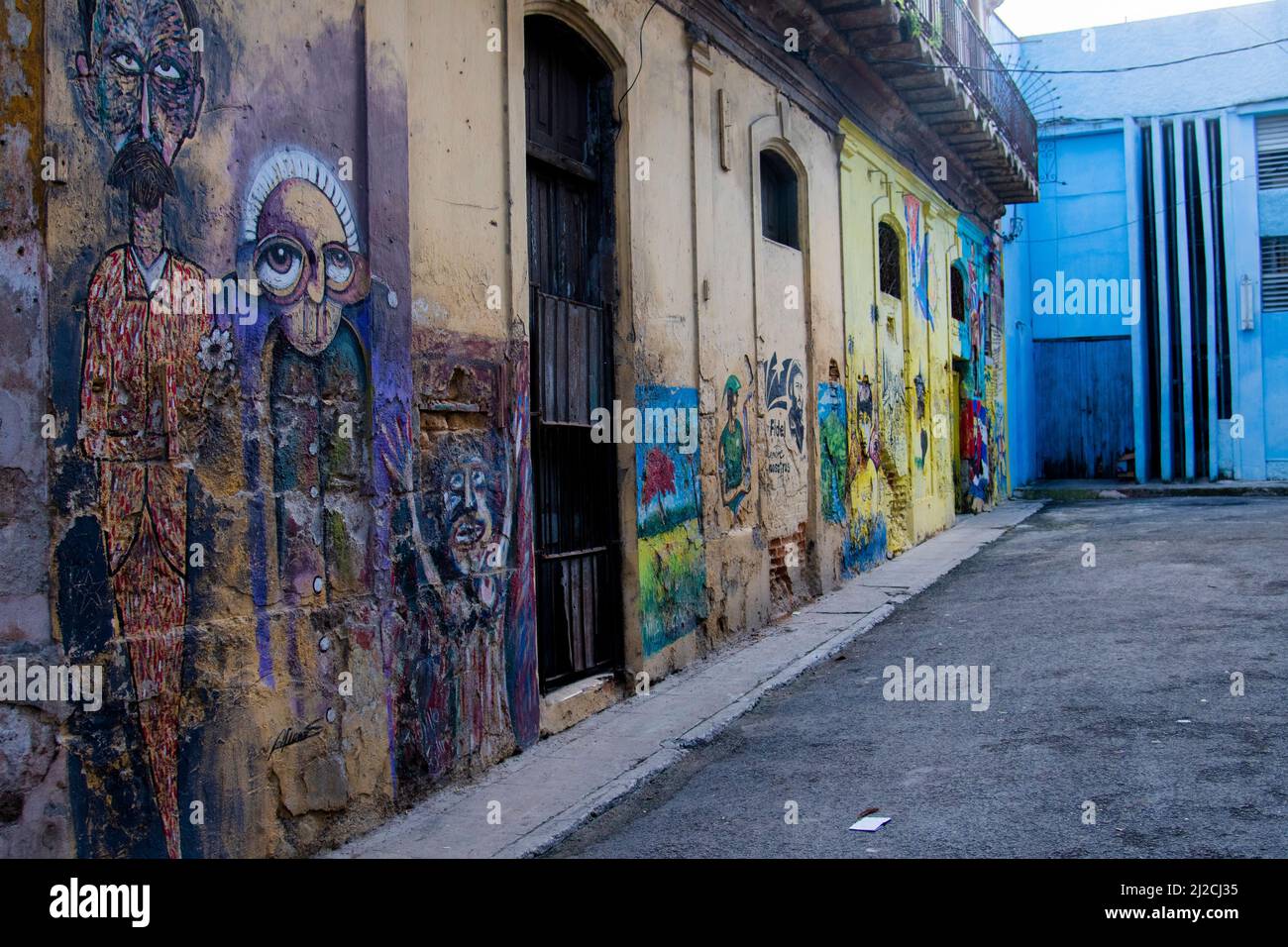 Beautiful and various artistic murals on a street in Havana, Cuba Stock ...