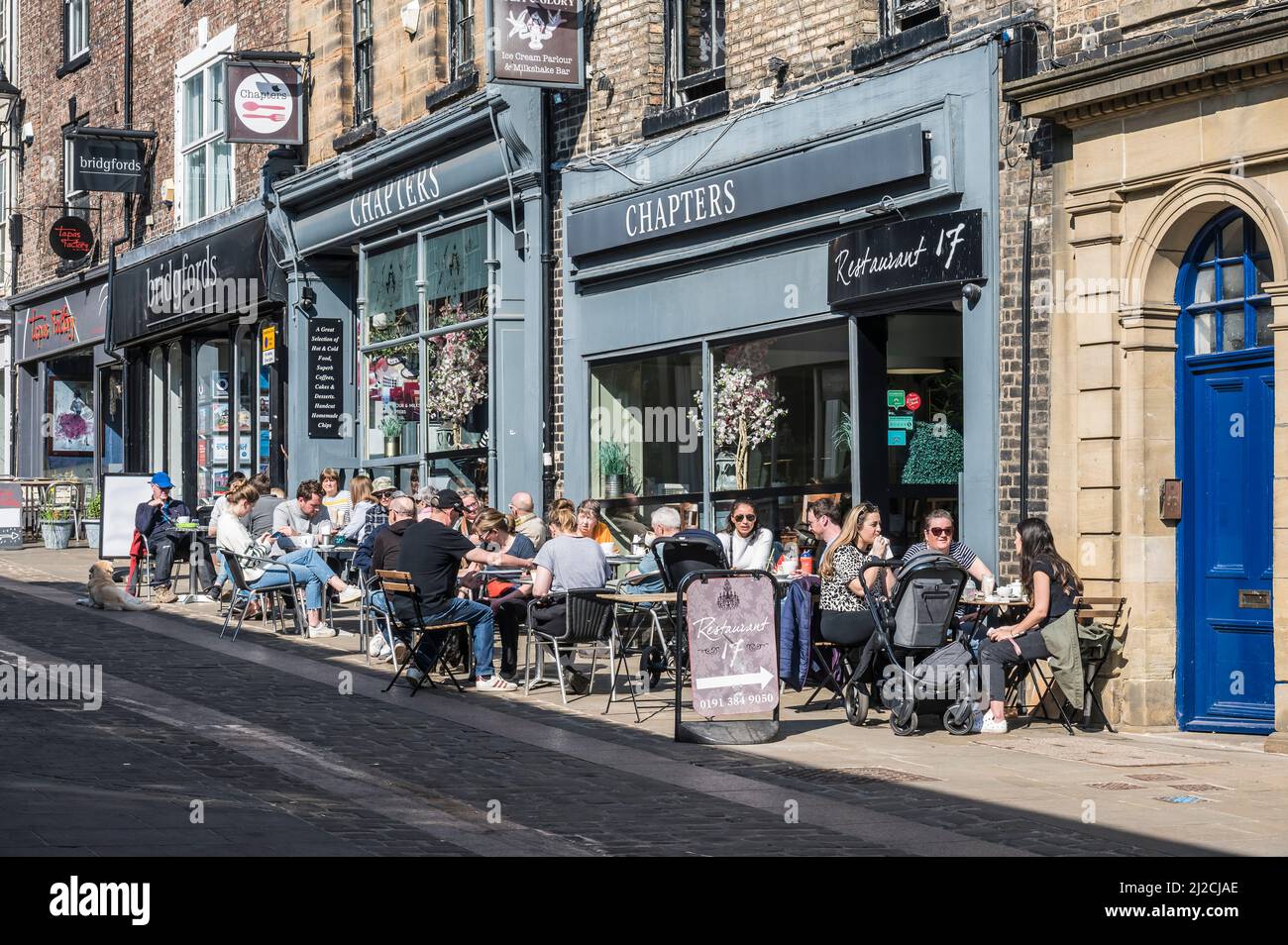 Colourful street scenes in the historic city of Durham Stock Photo - Alamy