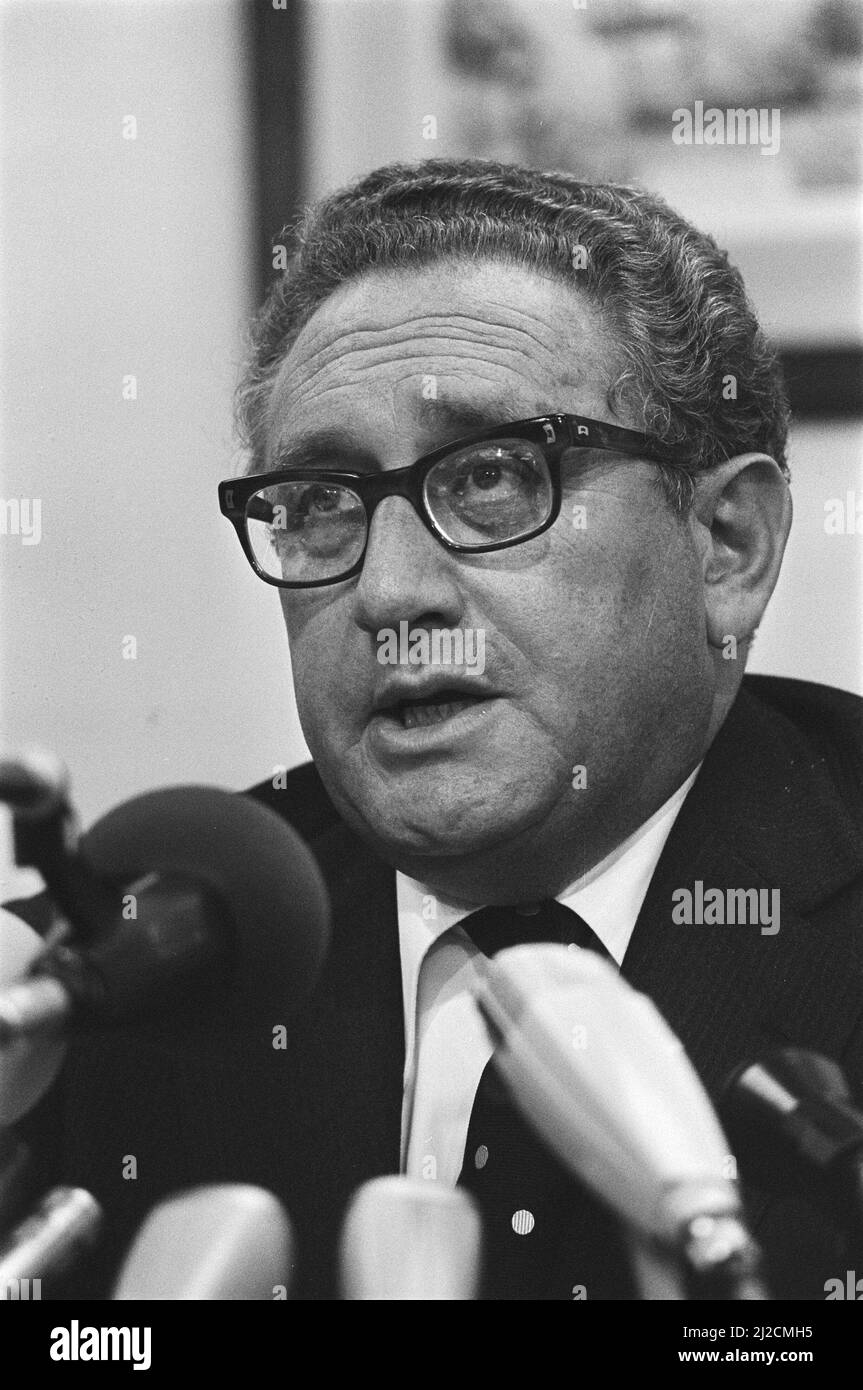 US Secretary of State, Dr. Henry Kissinger visits Den Uyl op Catshuis ...