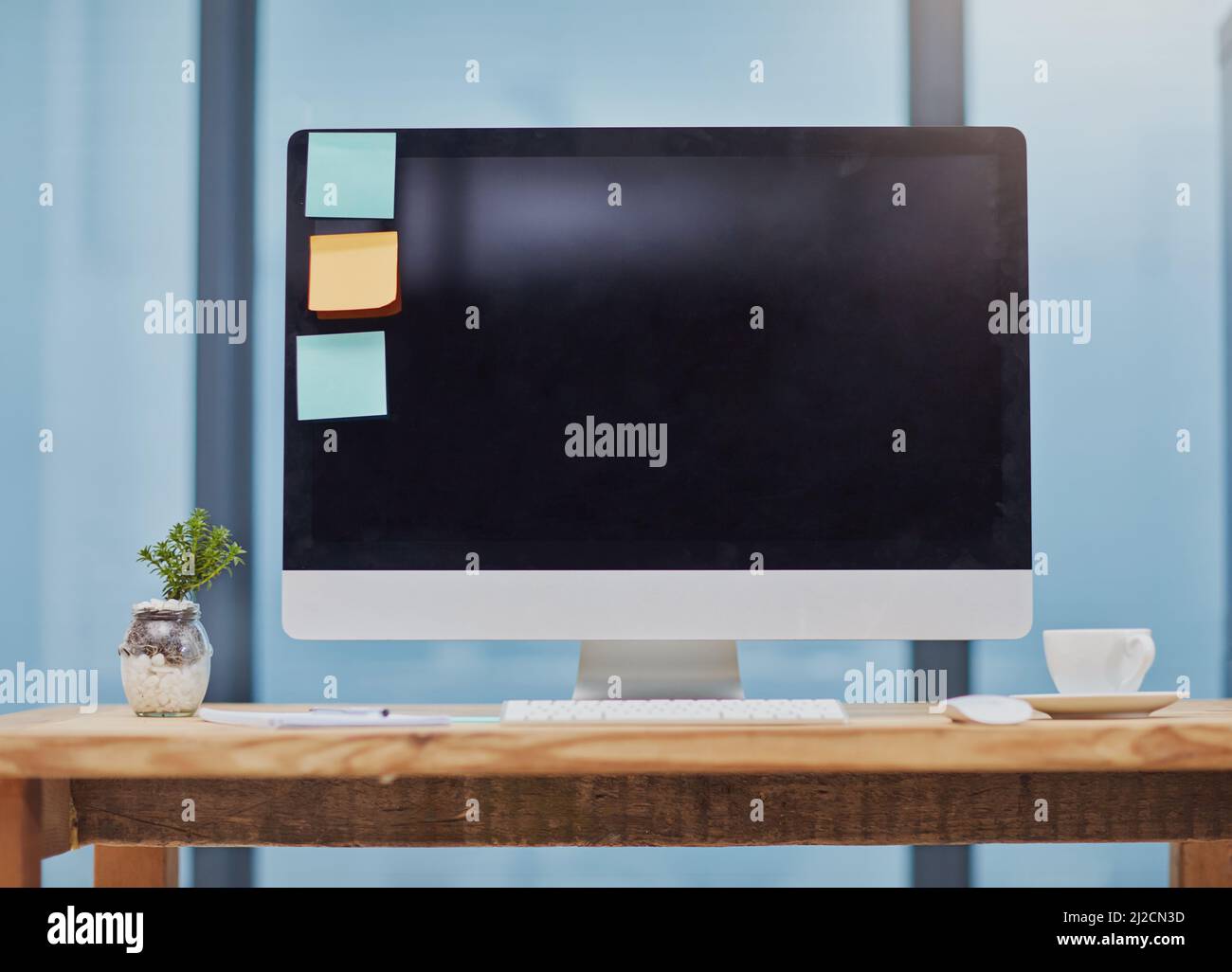 Life meets tech hi-res stock photography and images - Alamy