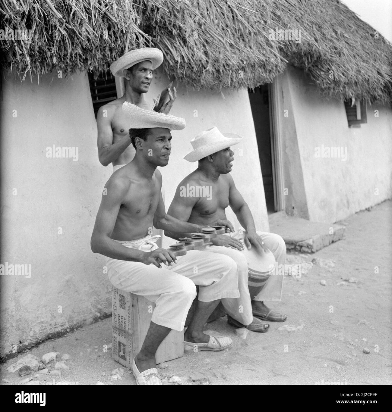 1950s curacao men hi-res stock photography and images - Alamy