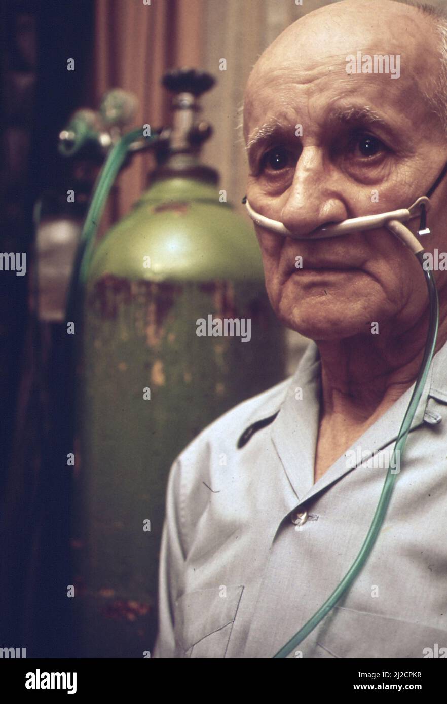 1970s man using oxegyn hi-res stock photography and images - Alamy