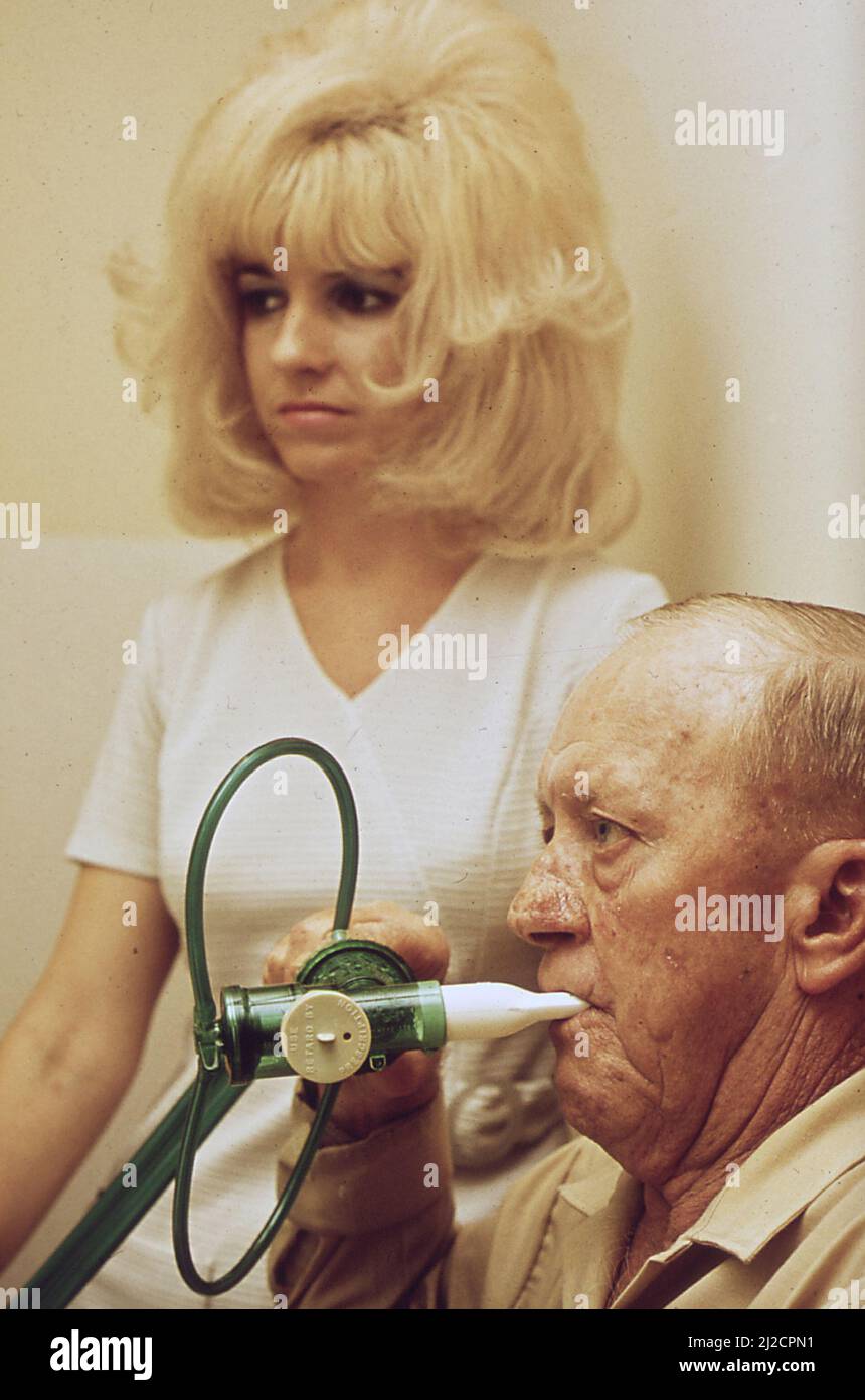 1970s america air pollution hi-res stock photography and images - Alamy