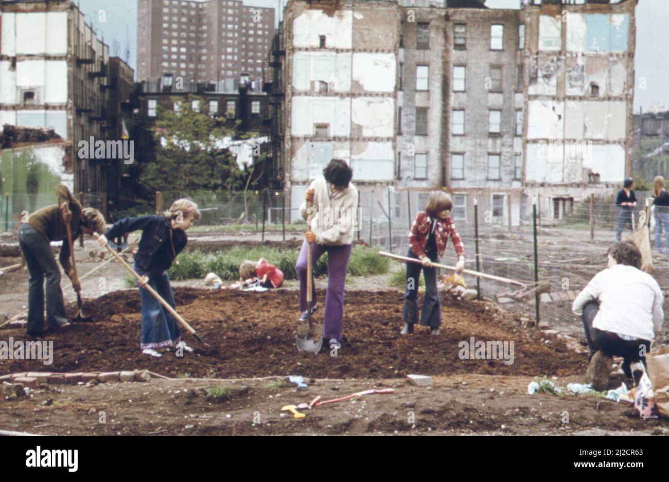 1970s new york block hi-res stock photography and images - Alamy