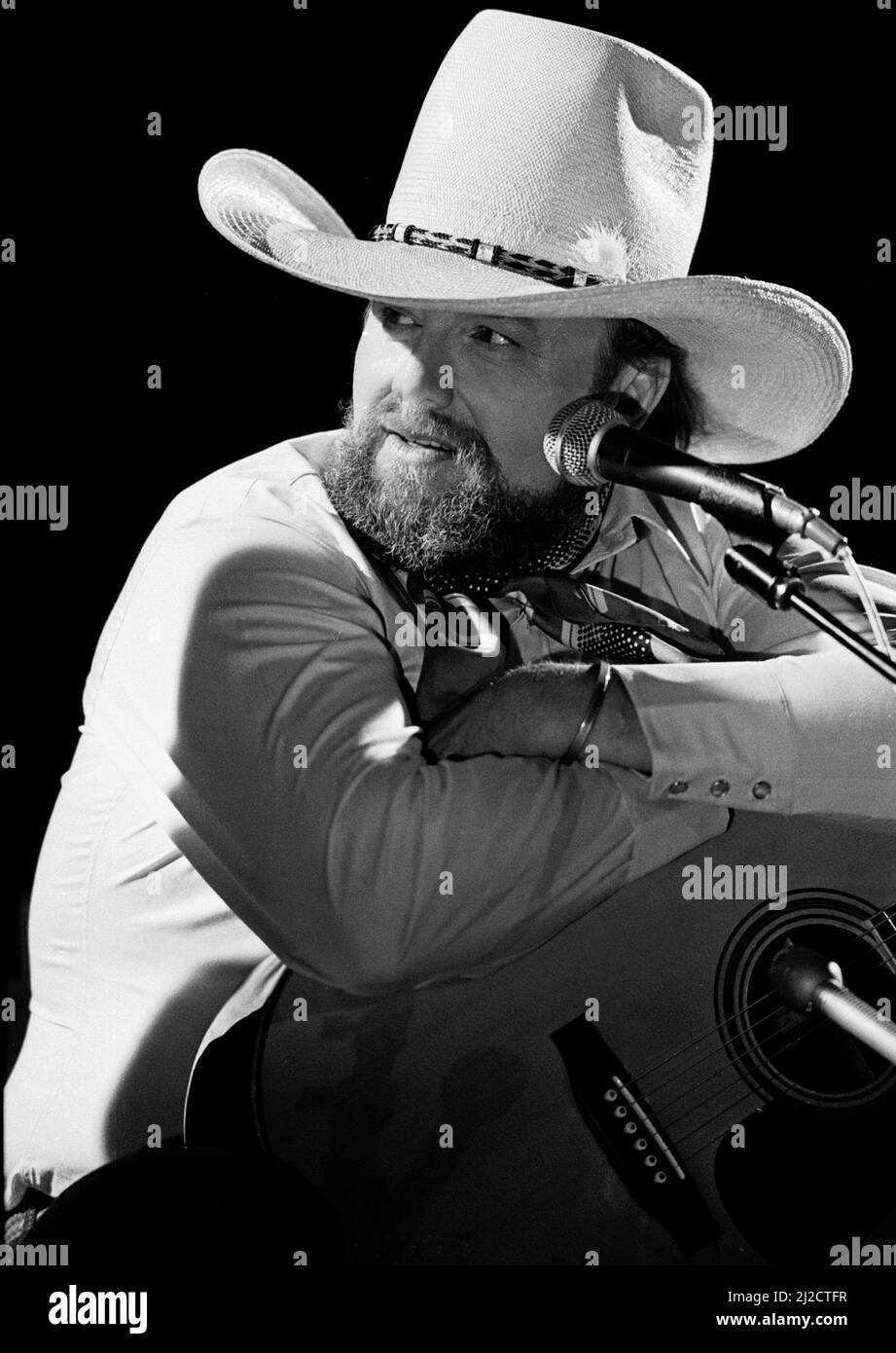 Charlie Daniels performs on Solid Gold, 1982 Credit: Ron Wolfson ...