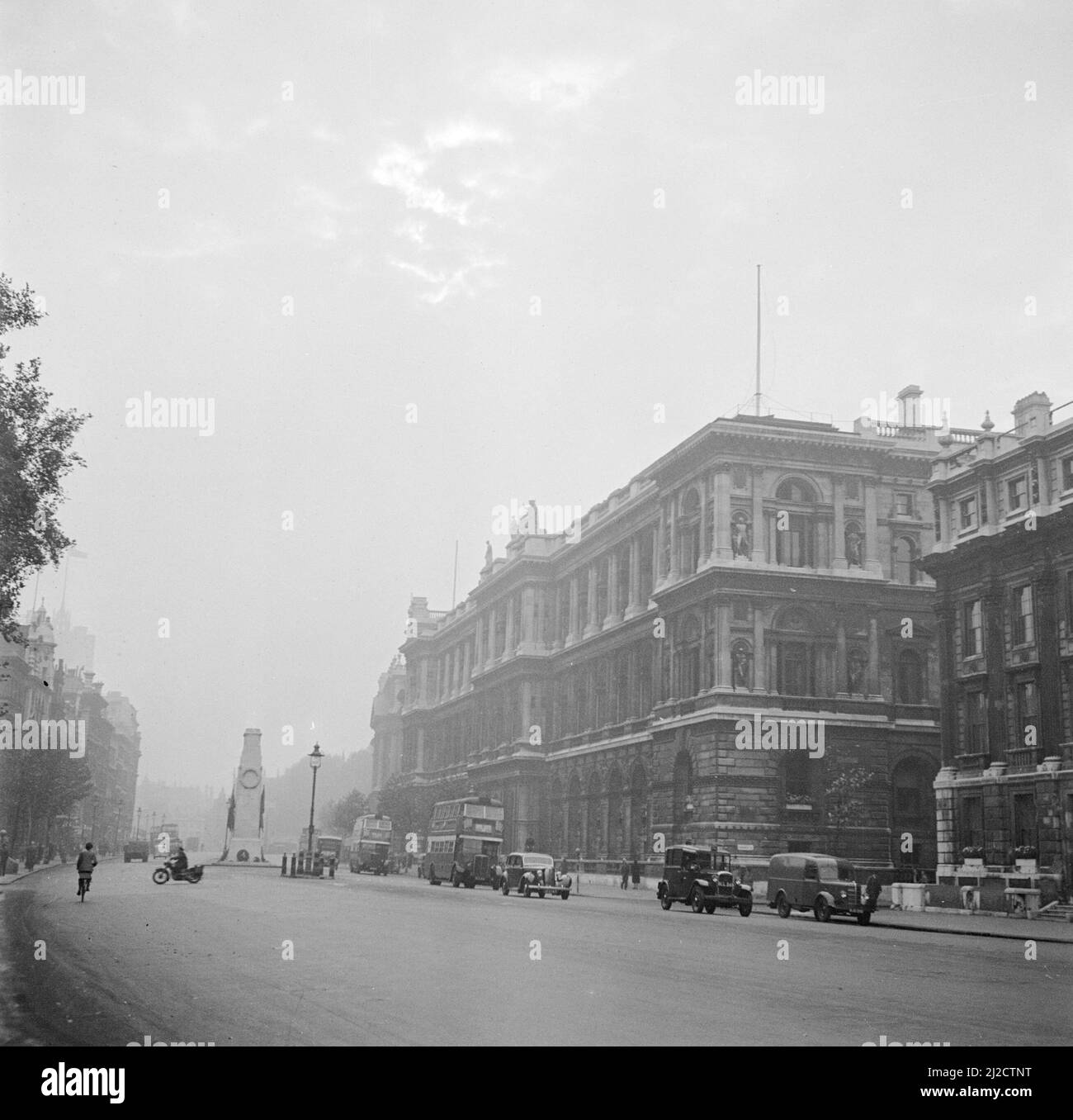 Buildings at Whitehall. In the middle the Cenotaph ca: 1947 Stock Photo ...