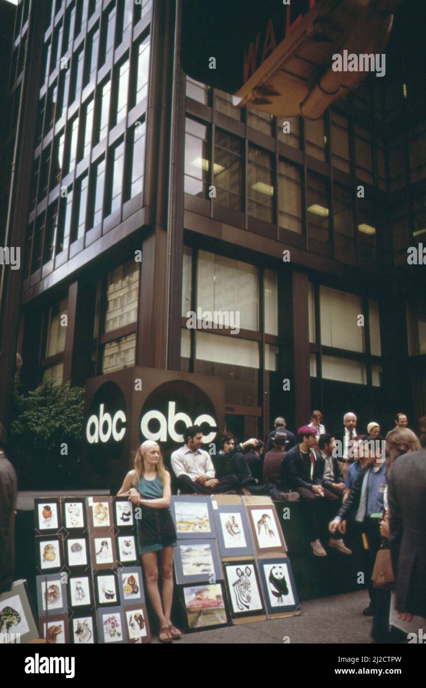 American broadcasting company hi-res stock photography and images - Alamy